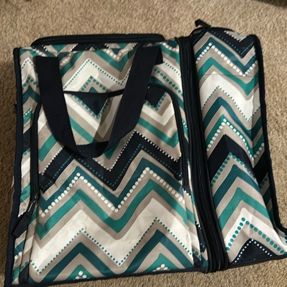 thirty-one | Bags | Thirty One Double Chill Thermal Set Insulated ...